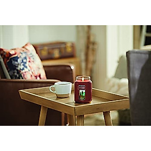 Yankee Candle Mountain Lodge Scented, Classic 22oz Large Jar Single Wick Candle, Over 110 Hours of Burn Time