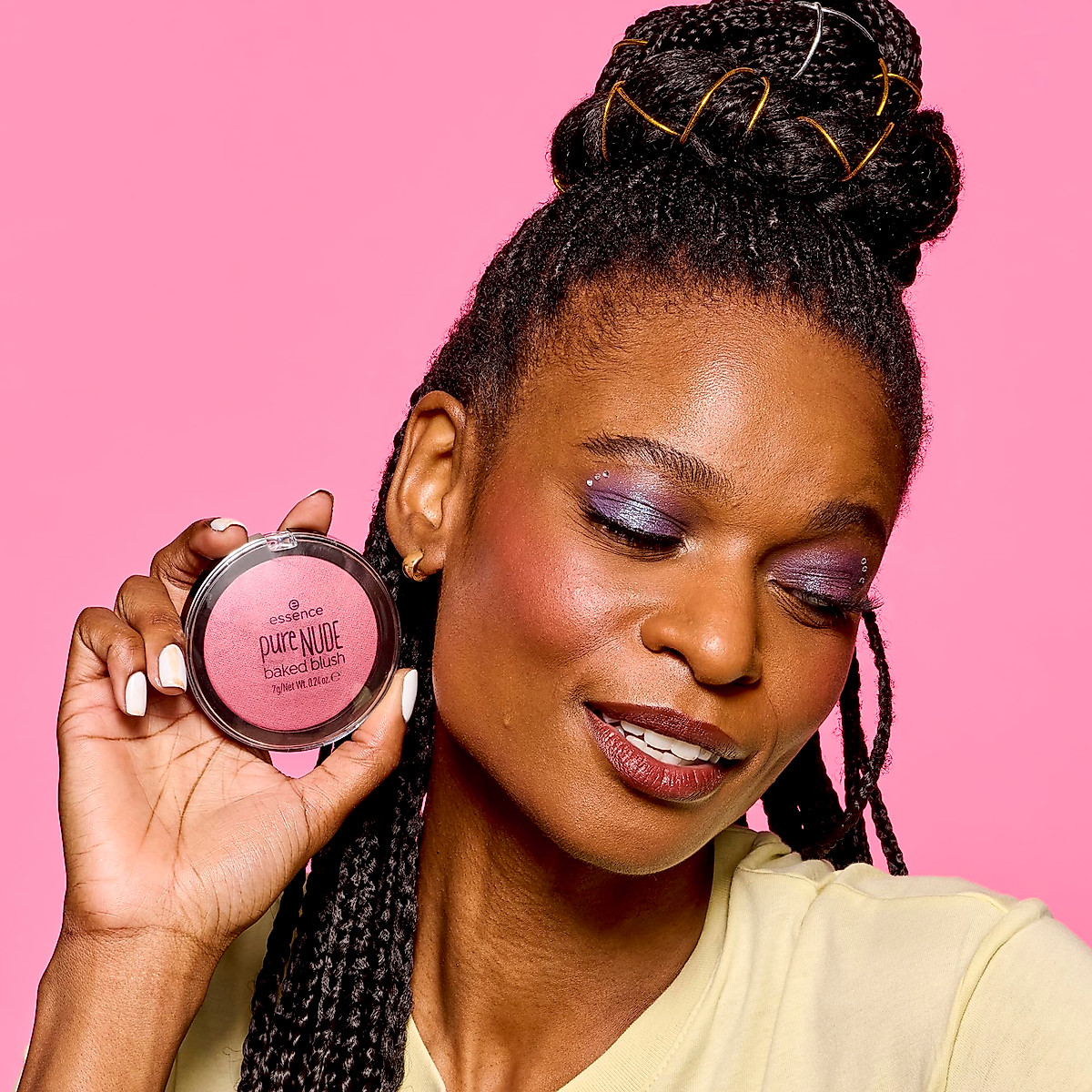 essence | Pure Nude Baked Blush | Highly Pigmented Baked Texture for a Bright, Healthy Glow | Available in 8 Gorgeous Shimmery Shades | Vegan & Cruelty Free (08 Berry Cheeks)
