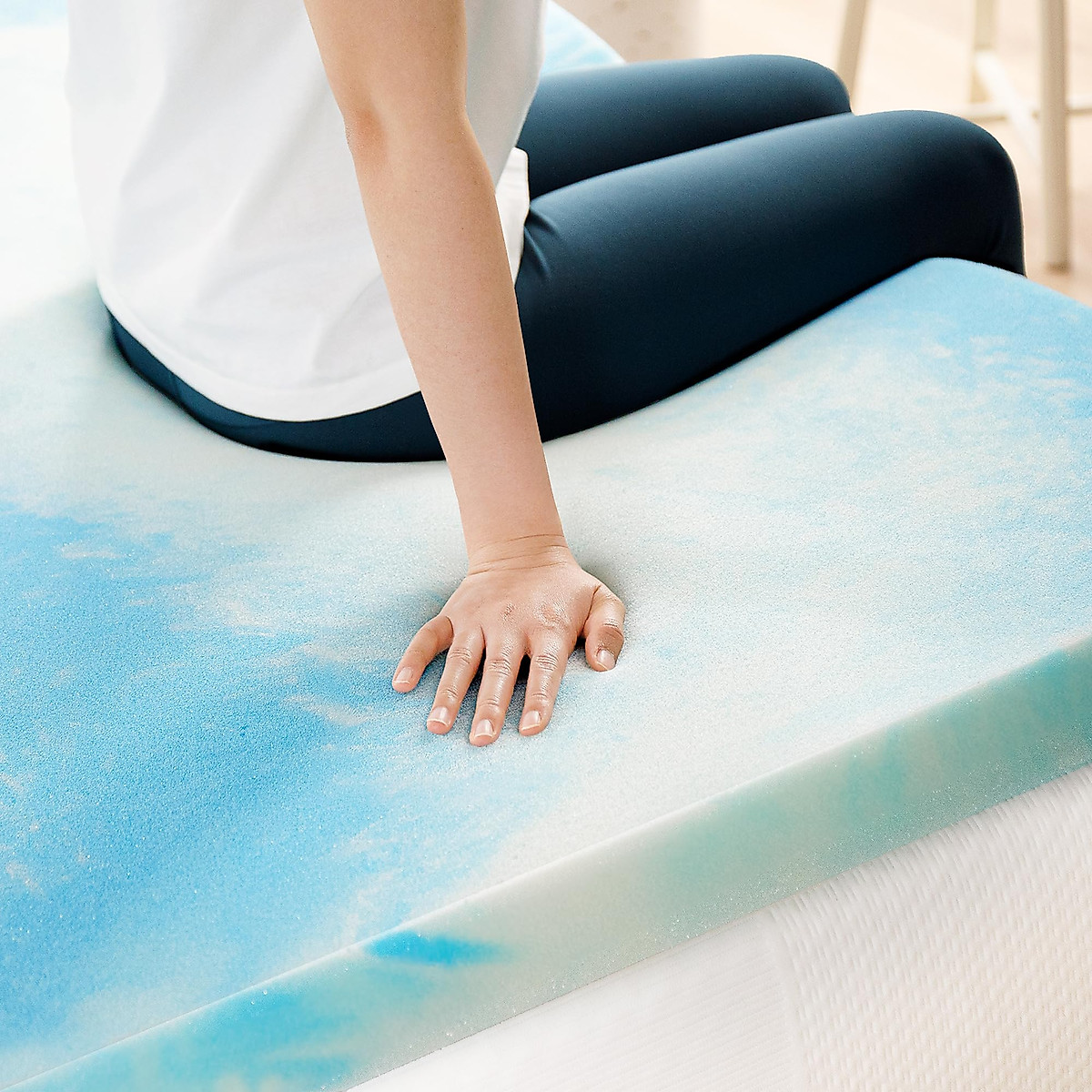 Best Price Mattress 4 Inch Swirl Gel AeroBreeze Cooling Air Flow Memory Foam Mattress Topper, Full