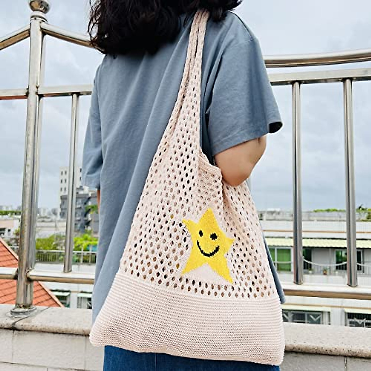 Women Y2K Hobo Bag Trendy Star Pattern Knitted Shoulder Bags Hollow Out Tote Bag Aesthetic Casual Beach Bag (Apricot)