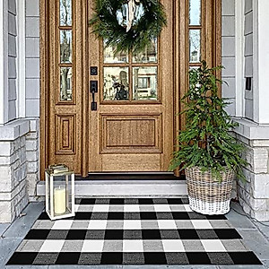 KOZYFLY Buffalo Plaid Area Rugs 27.5x43 Inches Black and White Checkered Rug Washable Front Door Mat Hand Woven Cotton Outdoor Rug Small Rug for Front Porch Kitchen Entryway Patio Bathroom