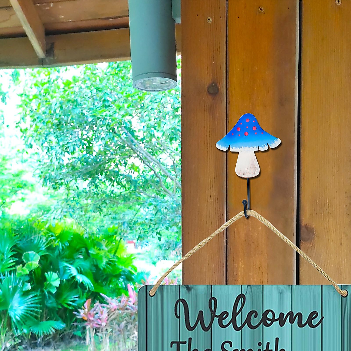 Snnshun 3 Pcs mushroom Coat Hooks, Towel Wall Hooks Hanging, Room Wall Decoration Creative Sticky Hooks, Cute Iron Hook for Hanging Hats, Coats, Scarves, Bags, Keys