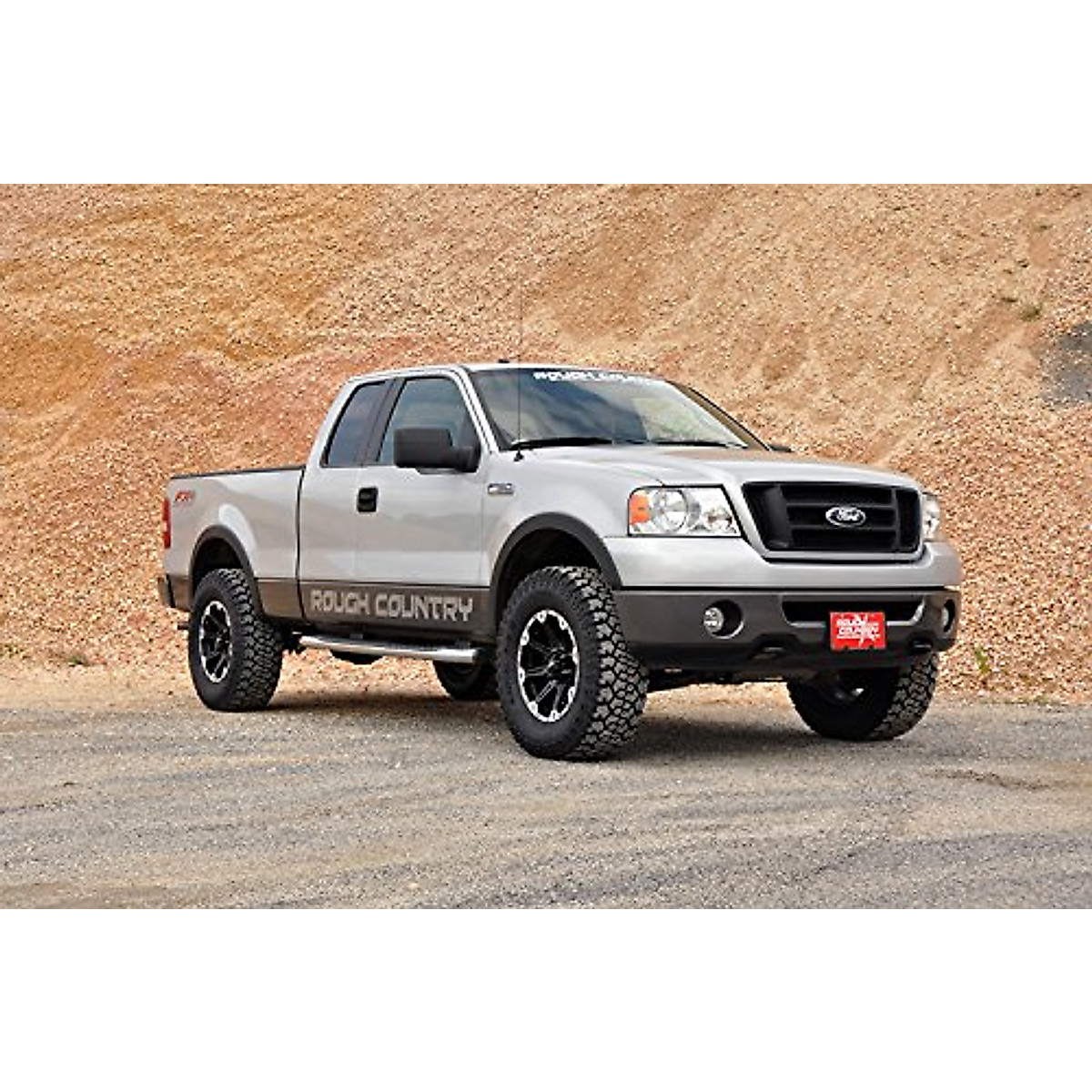 Rough Country 2.5" Suspension Lift Kit for 2004-2008 Ford F-150 2WD/4WD - 57030