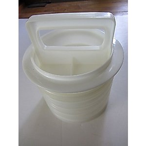 Vintage Tupperware Large Hamburger Patty Press with 5 Keepers and 1 Lid