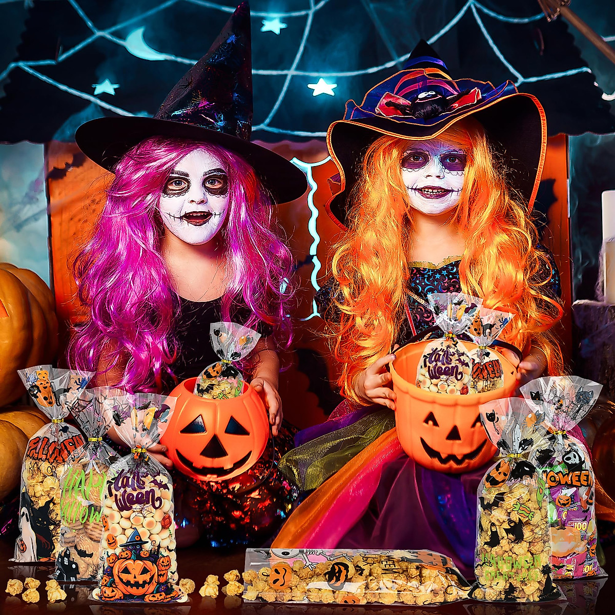 Twavang 150 Pcs Halloween Cellophane Treat Bags, Halloween Trick or Treat Goodie Bags with 170 Pcs Twists for Snacks Cookies Packing (10.8 x 4.9 inches)