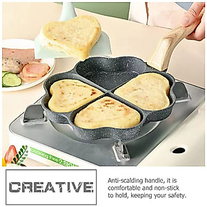 Hemoton Egg Frying Pan Heart Shape Aluminum Omelet Pan Fried Egg Pan Skillet with Wooden Handle Pancake Pan Non Stick Egg Cooker Pan for Breakfast, Pancake, Hamburger, Sandwiches