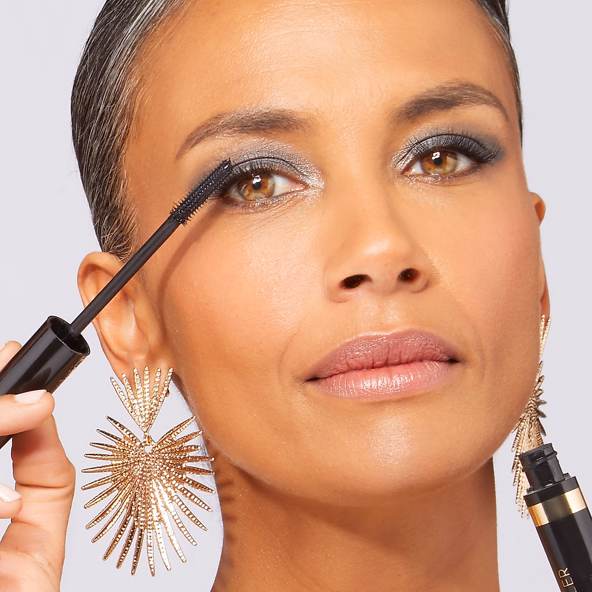 LAURA GELLER NEW YORK Kajal Longwear Mascara - Lengthening, Defining, Curling, Buildable Formula Eye Makeup - Innovative Curling Brush - 1 count