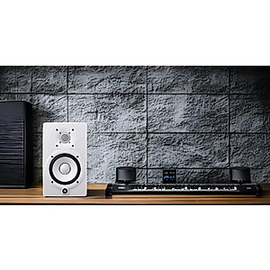 Yamaha HS5 W 5-Inch Powered Studio Monitor (White, 2-Pack) Bundle (2 Items)