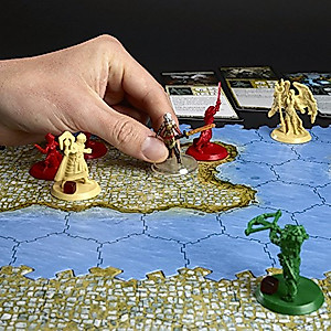 Hasbro Gaming Magic The Gathering: Arena of the Planeswalkers Shadows Over Innistrad Game