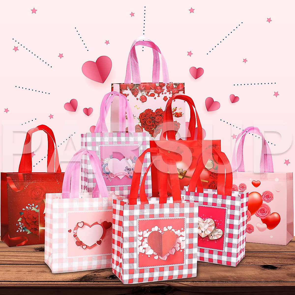 16PCS Happy Valentines Day Reusable Gift Bags, Treat Bags with Handles, Valentines Day Party Bags, Multifunctional Non-Woven Valentines Bags for Gifts Wrapping, Valentines Party Supplies, 8.7×9.2×4.3inch