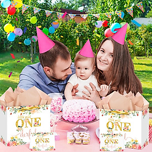 Baby Girl 1st Birthday Gift Bag Little Miss Onederful Gift Bag with Greeting Card and Tissue Papers Floral One Birthday Wrapping Paper Bag for Girls Newborn Baby Shower Christmas First Birthday Party