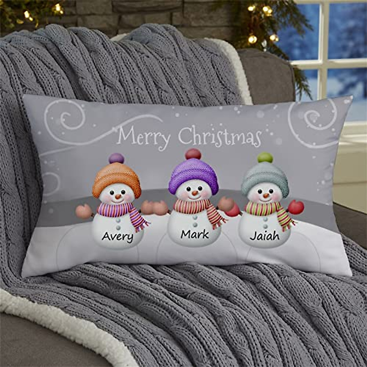 Personalized Snowman Family Pillow Custom 1-9 Name Pillows Merry Christmas Throw Pillow Art Decor Christmas for Gifts(Snowmen Family)