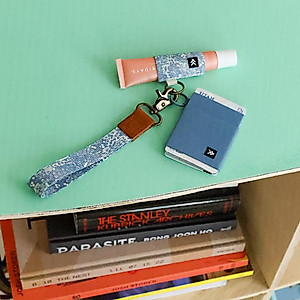 Thread Wallets Wrist Lanyard Strap for Men & Women, KeyChain Wristlet, Wristlet Keychain for Badge, Wallet, and Phone Wrist Strap, Wristlet Strap for ID Badge (Fine Line)