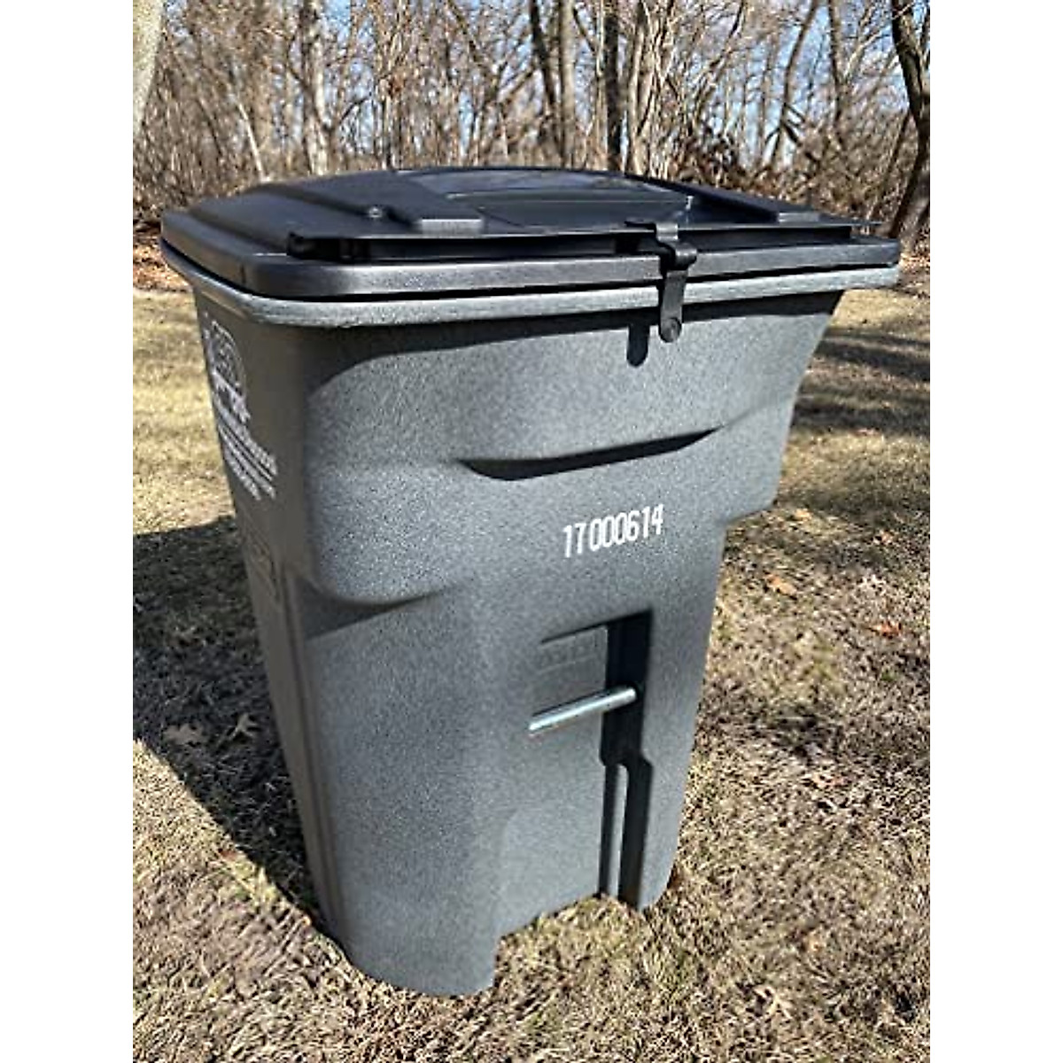 SafeWaste Push Clip Auto-Release Rubber Trash Can Lid Latch, for Litter Prevention and Safety. Stops Wind Blowing lid Open, Stops Animals accessing Contents. Automatically Releases When Collected