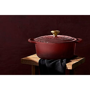 Le Creuset Enameled Cast Iron Signature Round Dutch Oven, 7.25 qt., Rhone