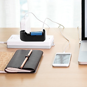 3.7V Smart Universal Rechargeable AAA AA 18650 RCR123A 14500 16340 17650 Li-ion Battery Charger for Camera/Flashlight/Laser Sight/Toys (Single Slot)