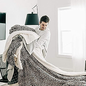 GRACED SOFT LUXURIES Throw Blanket Sherpa Fleece Minky Microfiber Reversible Soft Throw (Leopard, XL Throw 60" x 80")