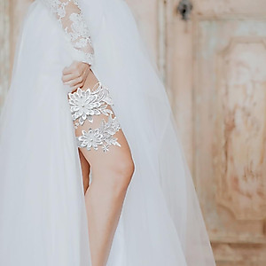 2 Pieces Lace Wedding Garter Set White Flower Lace Fabric Garter Belt Elastic Leg Garter with Flower Bridal Accessories for Women and Girls(Flower)