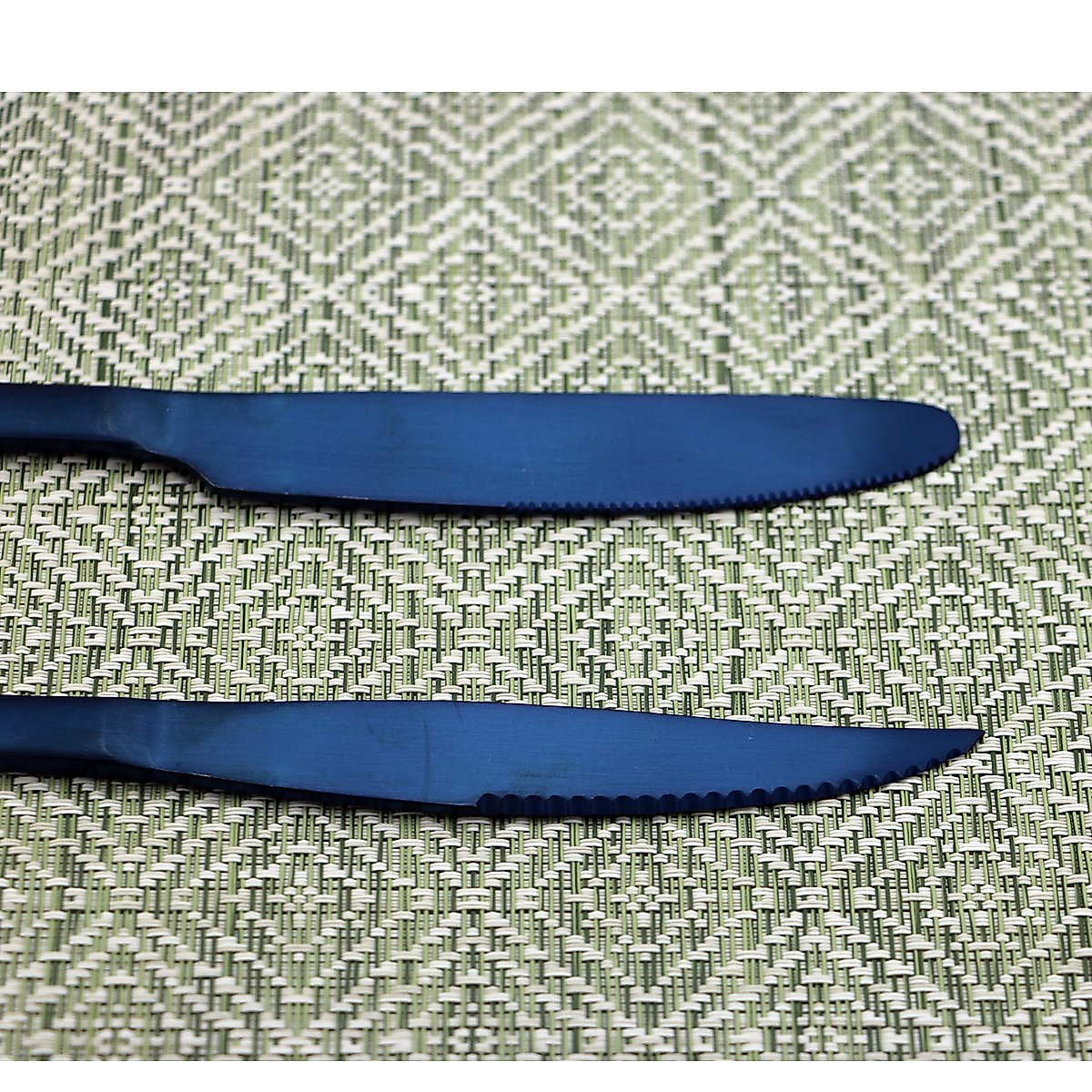 Uniturcky Durable Silverware Flatware Cutlery Set, Food Safe Grade Stainless Steel Utensils 24-Piece Service for 4,Include Knife/Fork/Spoon/Metal Straws/Cleaning Brus, Dishwasher Safe (Matte Blue)