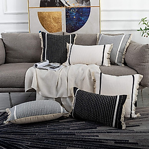 OJIA Modern Throw Pillow Cover with Tassels, Decorative Liana Fringe Accent Cushion Case, Farmhouse Woven Pillowcase for Sofa Chair Couch Bed Decor (Lumbar 18 x 18 Inches, Black)