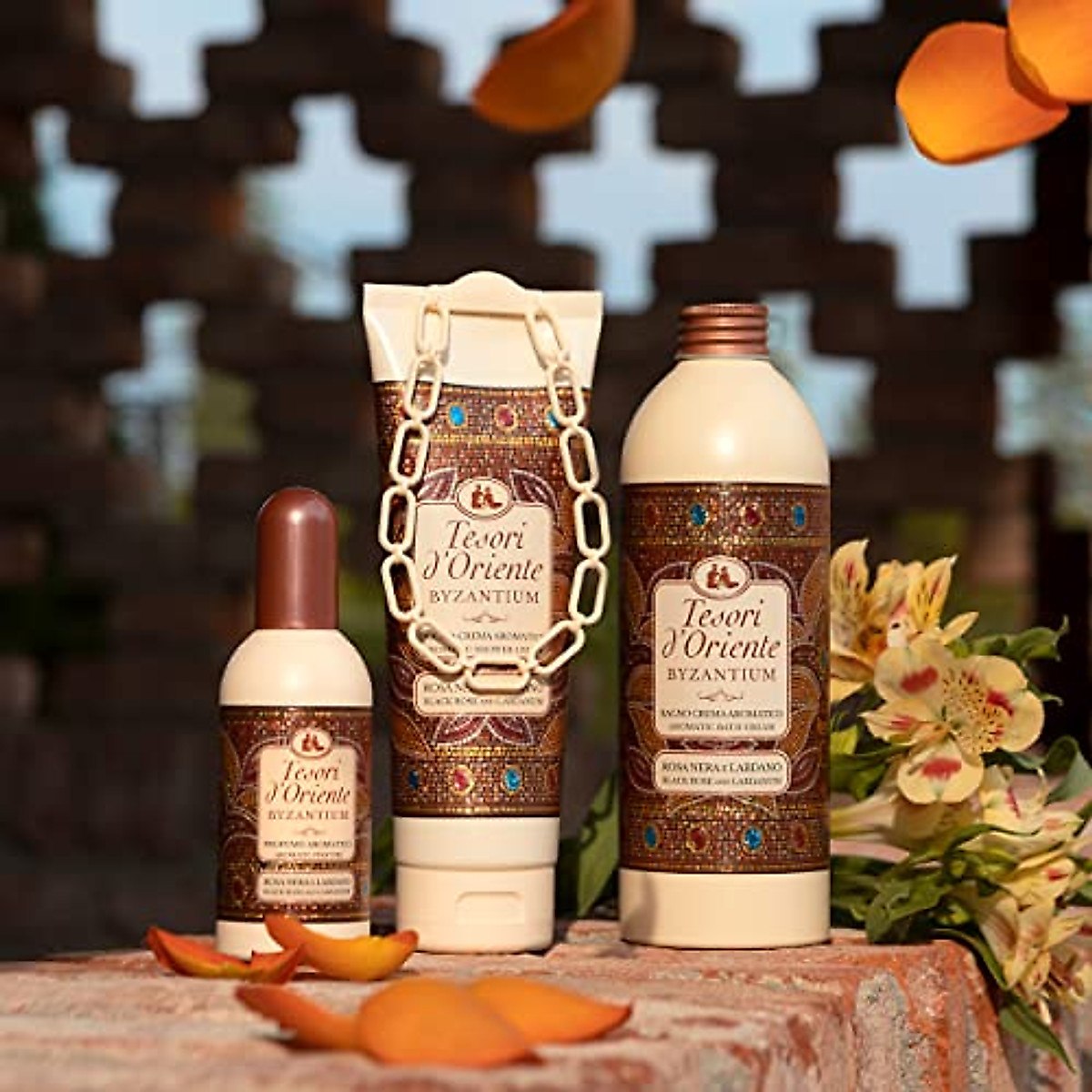 Tesori d’Oriente Bubble Bath for Women, Foaming Bath, Bath Bubbles for Women Relaxing, Luxurious Body Wash for Women & Skin Care- 500 Ml-16.91 us Fl Oz- [Italian Import ]-(Byzantium)