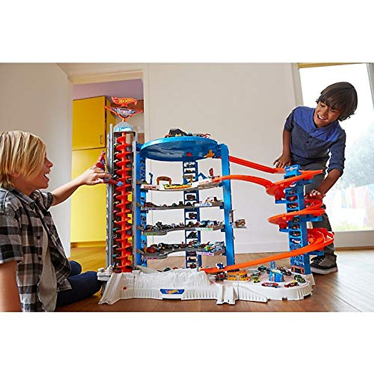​The Hot Wheels Super Ultimate Garage