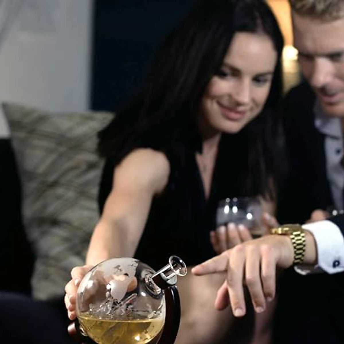 flybold Whiskey Decanter Whiskey Globe Decanter and Glass Set Antique Handblown Ship Decanter Certified Safe Gifts for men Scotch Bourbon Wine Rum Tequila Decanter 28oz 850ml