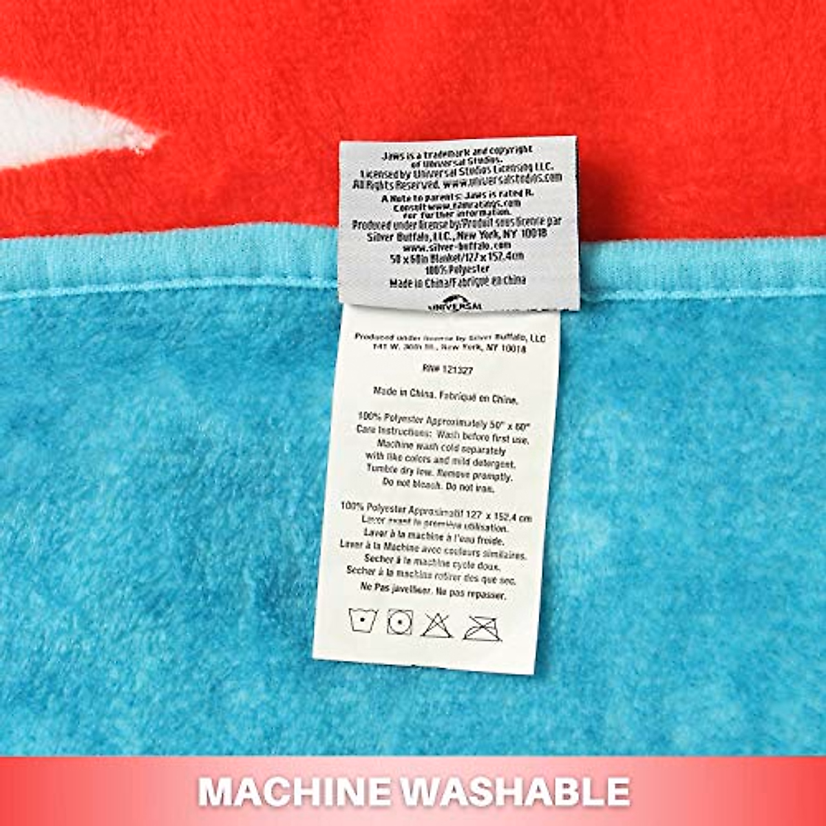 Silver Buffalo Jaws Great White Shark Throw Fleece Blanket - 45 x 60 inches | Soft and Cozy