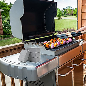 Magic Blackstone Griddle Scraper，4 Pack Gray Stone Cleaning Block Clean Brick for Grill, Removing Stains BBQ，Pool, Racks, Baking Steel, Oven, Flat Top Cookers, Utensils, Exfoliation Dead Skin, Toilet