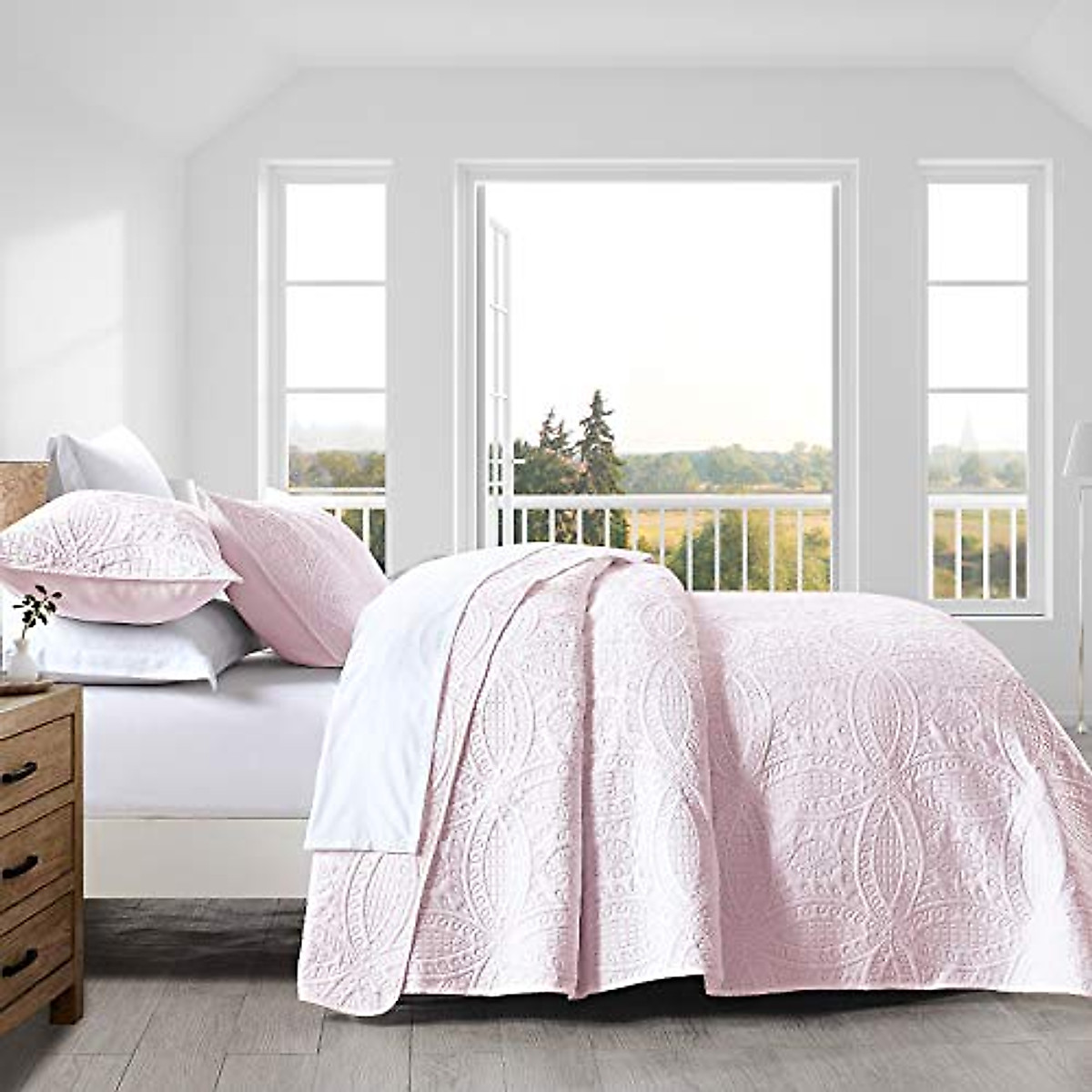 Boryard 3-Piece King Quilt Set, Lightweight Soft Bedspread (104x90 inches) with 2 Pillow Shams (20x36 inches), Pink