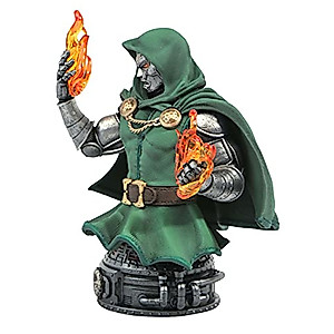 DIAMOND SELECT TOYS Marvel Doctor Doom Bust, Multicolor, 6 inches