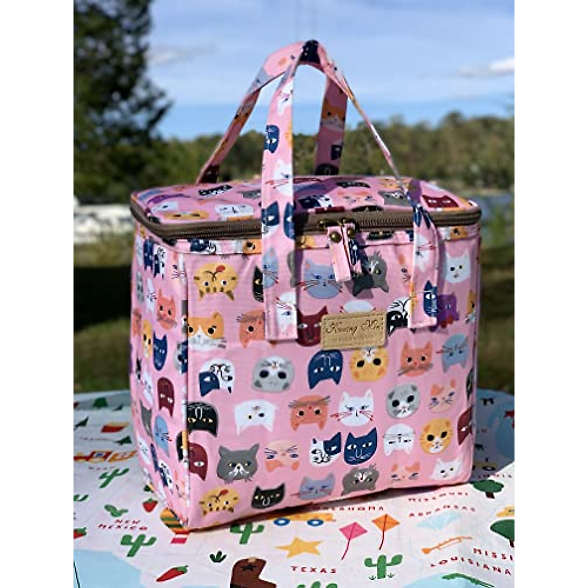 Kwang Min Pink Cat Faces Insulated Lunch Bag for Women Reusable Lunch Box for Adult,Large Bento Cooler for Office Picnic Beach Party,Premium Fabric,WaterProof,Pink Gift Pink Cat)