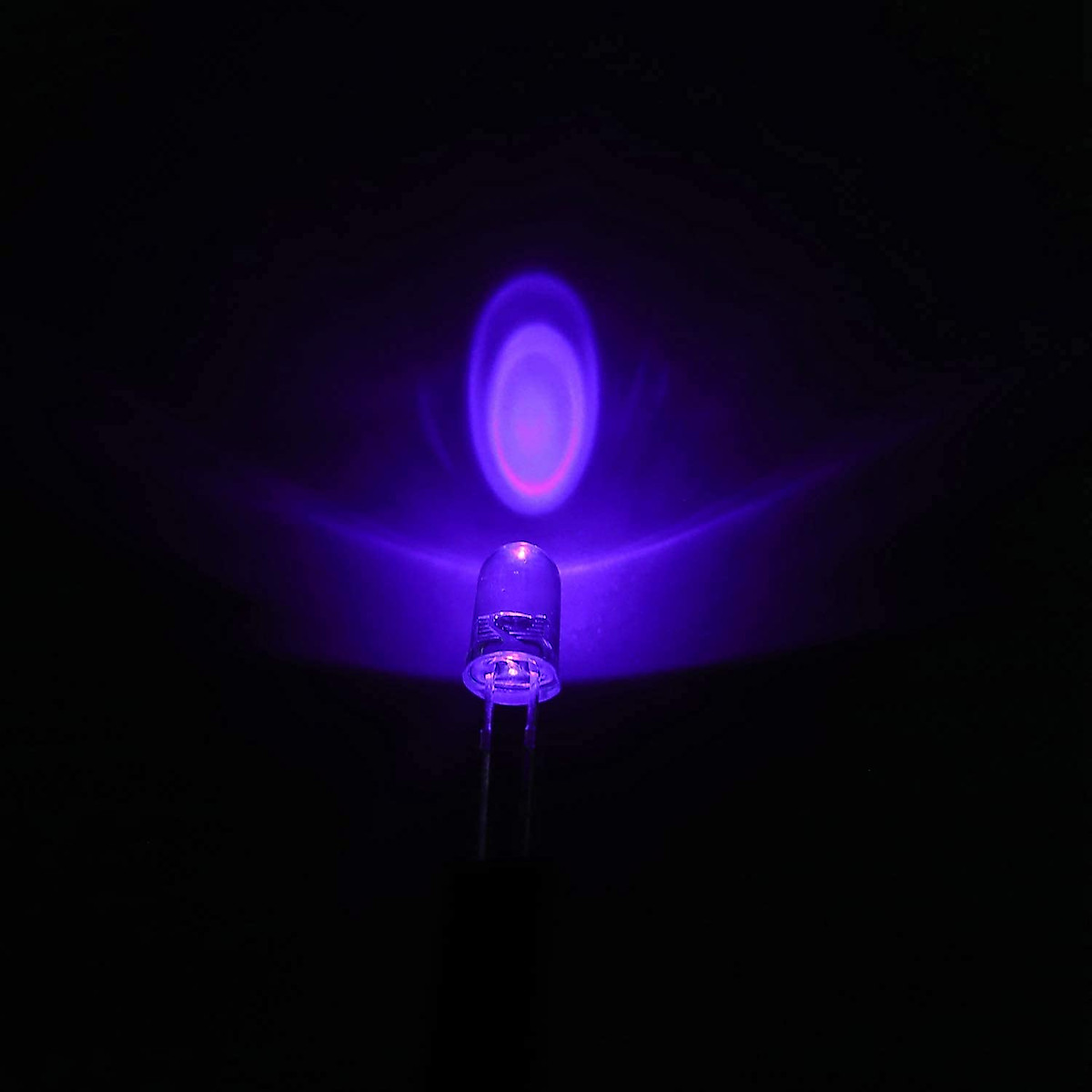 BOJACK 10 Colors 200 Pcs 5mm LED Diode Lights Assored Kit Pack (Transparent DC 2V - 3.2V 20mA) Bright Lighting Bulb Lamps Electronics Components 5 mm Light Emitting Diodes Parts