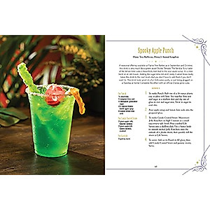The Unofficial Disney Parks Drink Recipe Book: From LeFou's Brew to the Jedi Mind Trick, 100+ Magical Disney-Inspired Drinks (Unofficial Cookbook Gift Series)
