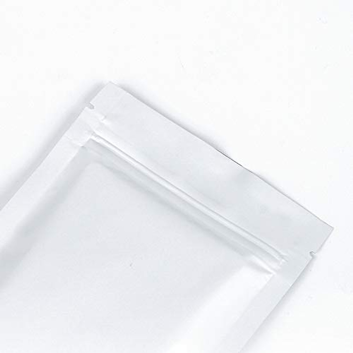 QQ Studio Pack of 100 Matte/Glossy Color Stand-Up Mylar Foil Resealable Zipper Pouches (4.7" x 7.1", Matte White)