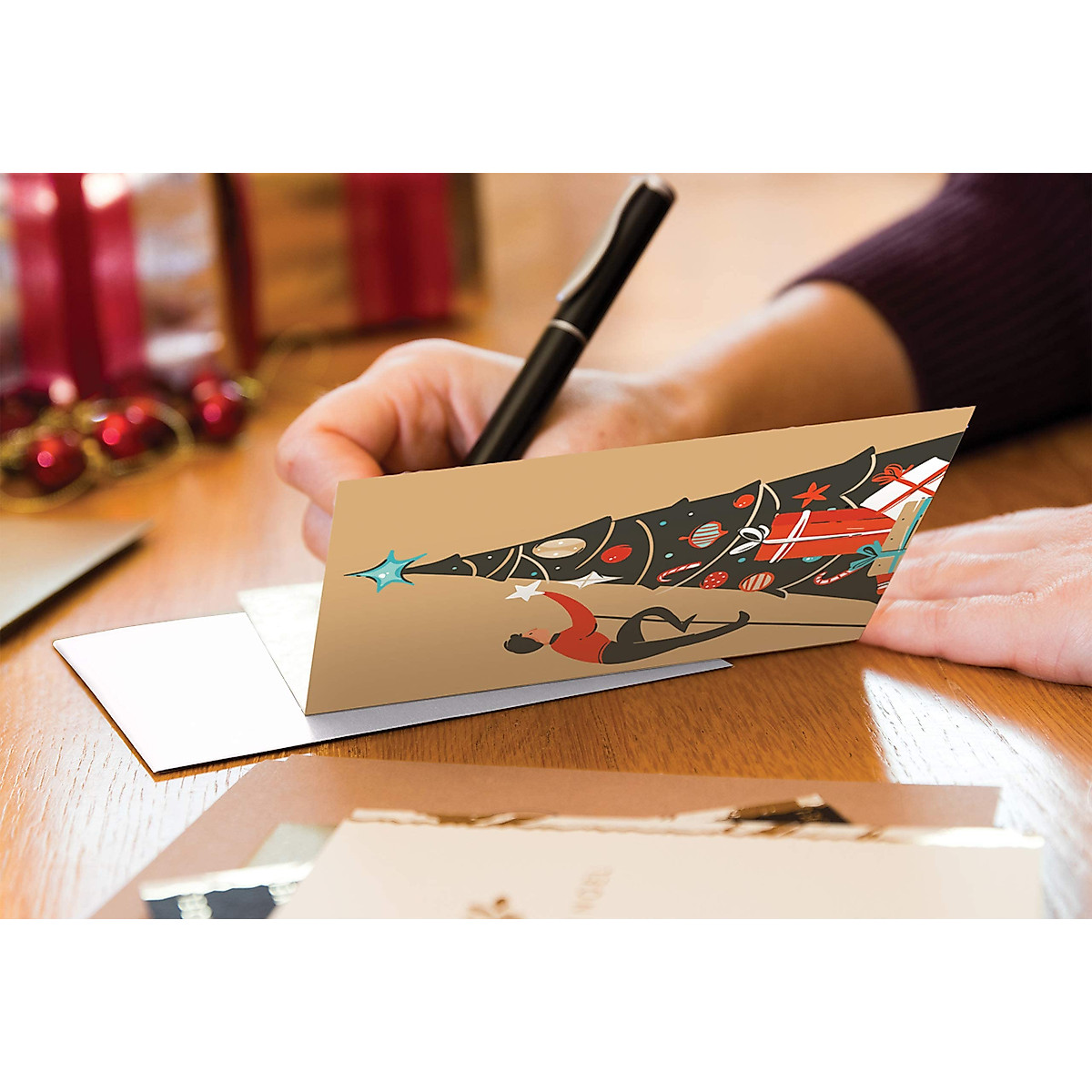 Better Office Products Christmas Holiday Greeting Card Set, 100 Pack, 4 x 6 Inch, 12 Assorted Custom Illustrative Designs, Blank Inside, Complete with Envelopes, 100 Christmas Cards Set