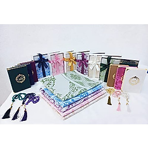 Full Quran Prayer Rug Gift Set, Arabic Velvet Covered Quran (Size: 6.70 x 4.70 İnc / 17 x 12 cm) and Beads I Perfect Islamic Gift for Men&Women | Prayer Mat| Holy Quran (Gold), S1