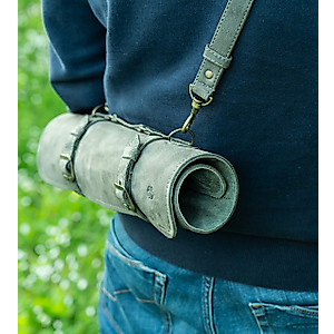 Angus Stoke Knife Roll Bag Genuine Leather – Knife case for Chefs 7 Slots – Leather Knife with Handle and Strap Frank (Olive-Green)