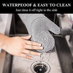 AOFUXTI Silicone Oven Mitts and Pot Holders Sets - Extra Long Heat Resistant Oven Gloves with Hot Pads and Mini Oven Mittens for Grilling, Kitchen Baking Cooking, Soft Quilted Liner, Pack of 9 (Gray)