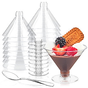 TOFLEN 40 Pack Plastic Martini Glasses 5 Oz Mini Dessert Cups with Spoons Reuasble Cocktail Shooters Clear Short Stem Shot Glasses for Party Wine, Desserts and Appetizers