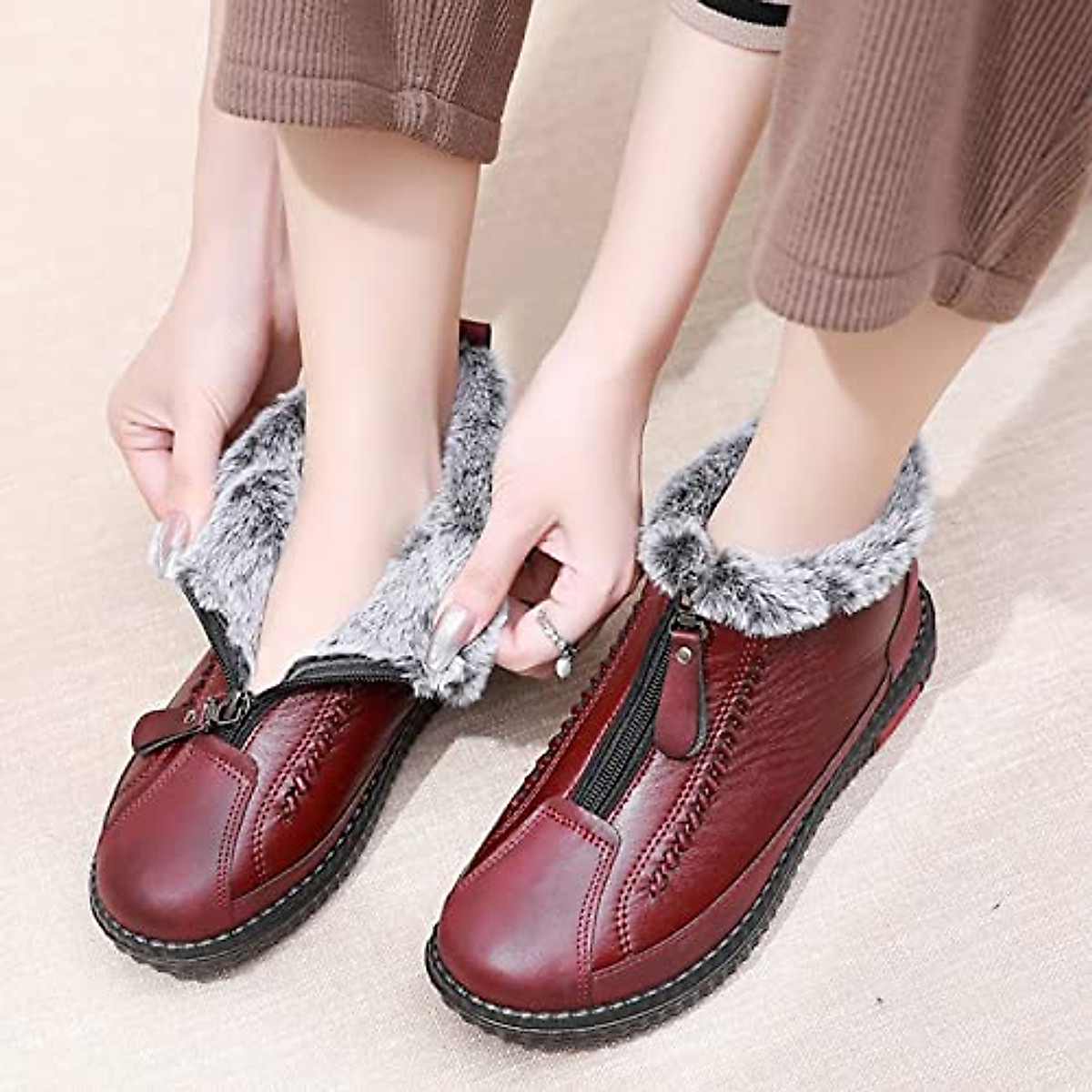 FAMOORE Wide Snow Boots for Women Wide Width Shoes Stuffed Warm Flat Slip Short Boots Cotton Boots Womens Weather Proof Boots (Red, 7.50)