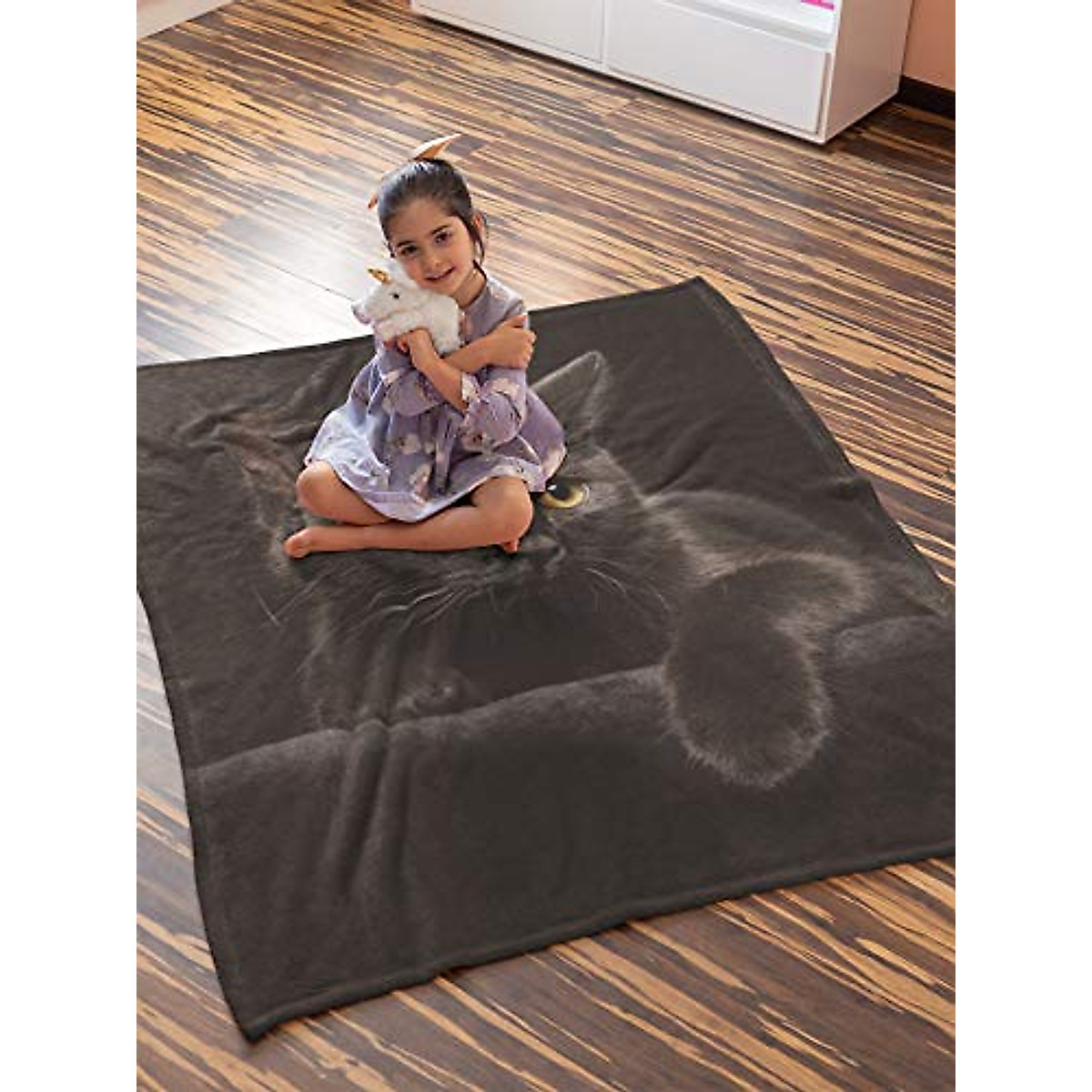 Cute Black Cat with Yellow Eyes Soft Throw Blanket All Season Microplush Warm Blankets Lightweight Tufted Fuzzy Flannel Fleece Throws Blanket for Bed Sofa Couch 50"x40"