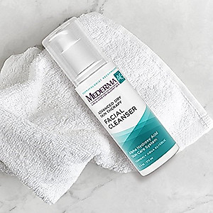 Mederma AG Hydrating Facial Cleanser–formula with glycolic acid gently cleans while exfoliating and hydrating skin. Dermatologist recommended brand, fragrance-free, soap-free, hypoallergenic-6 ounce