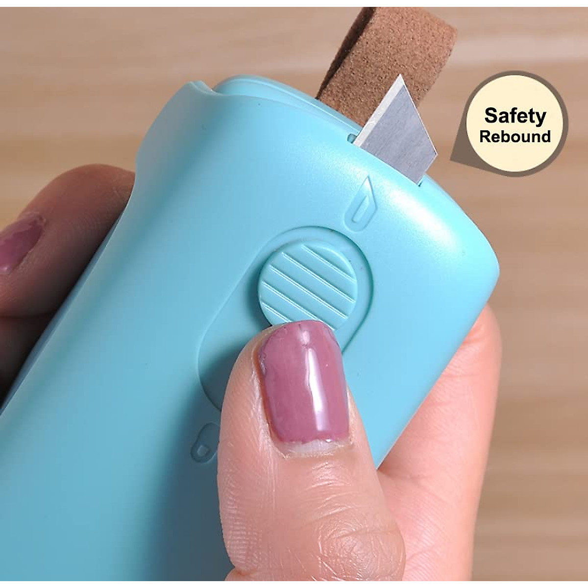 ULYSIA Mini Bag Sealer, Handheld Heat Vacuum Sealer and Cutter, Portable Chip Bag Resealer Machine for Plastic Bags Food Storage Snacks Freshness (Batteries Not Included)