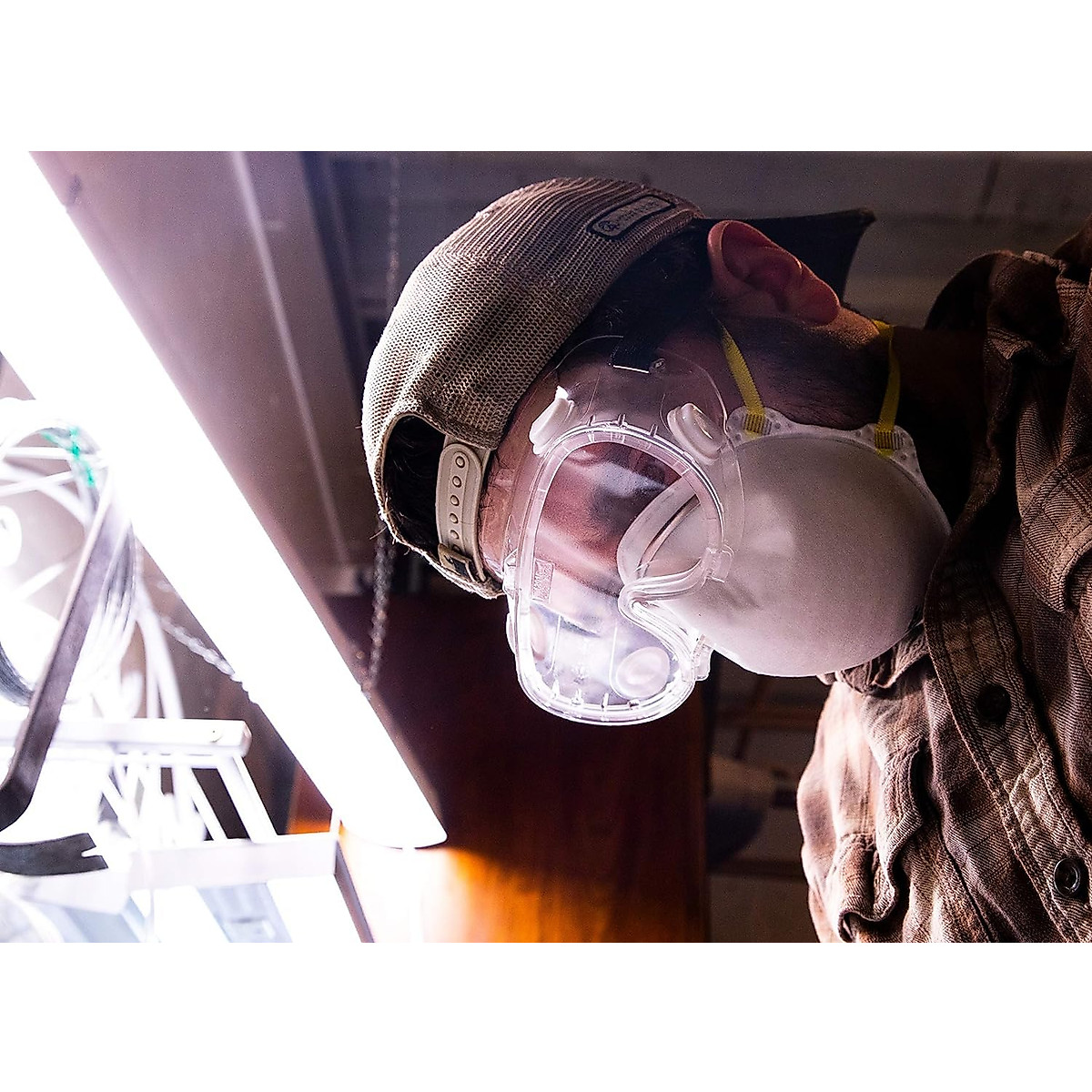 Protective Safety Goggles, Clear Lens & Anti Fog, Adjustable Head Belt Lightweight & Durable, 1 Pack