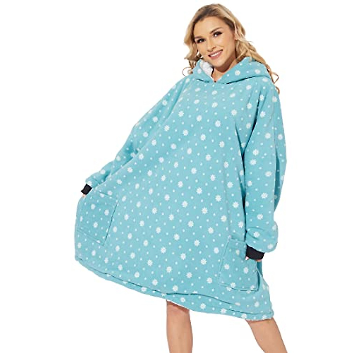 Wearable Blanket Hoodie,Super Soft Warm Oversized Blanket Sweatshirt Flannel Sherpa Blanket with Giant Pocket for Men Women Teens Friends (Blue Snowflake)