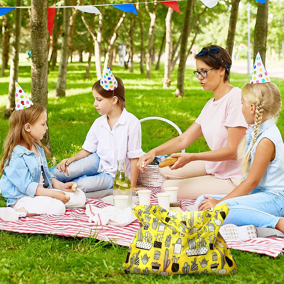 Weewooday 18 Pieces Foldable Reusable Shopping Bags Machine Washable Grocery Bags Waterproof(Cute Style)