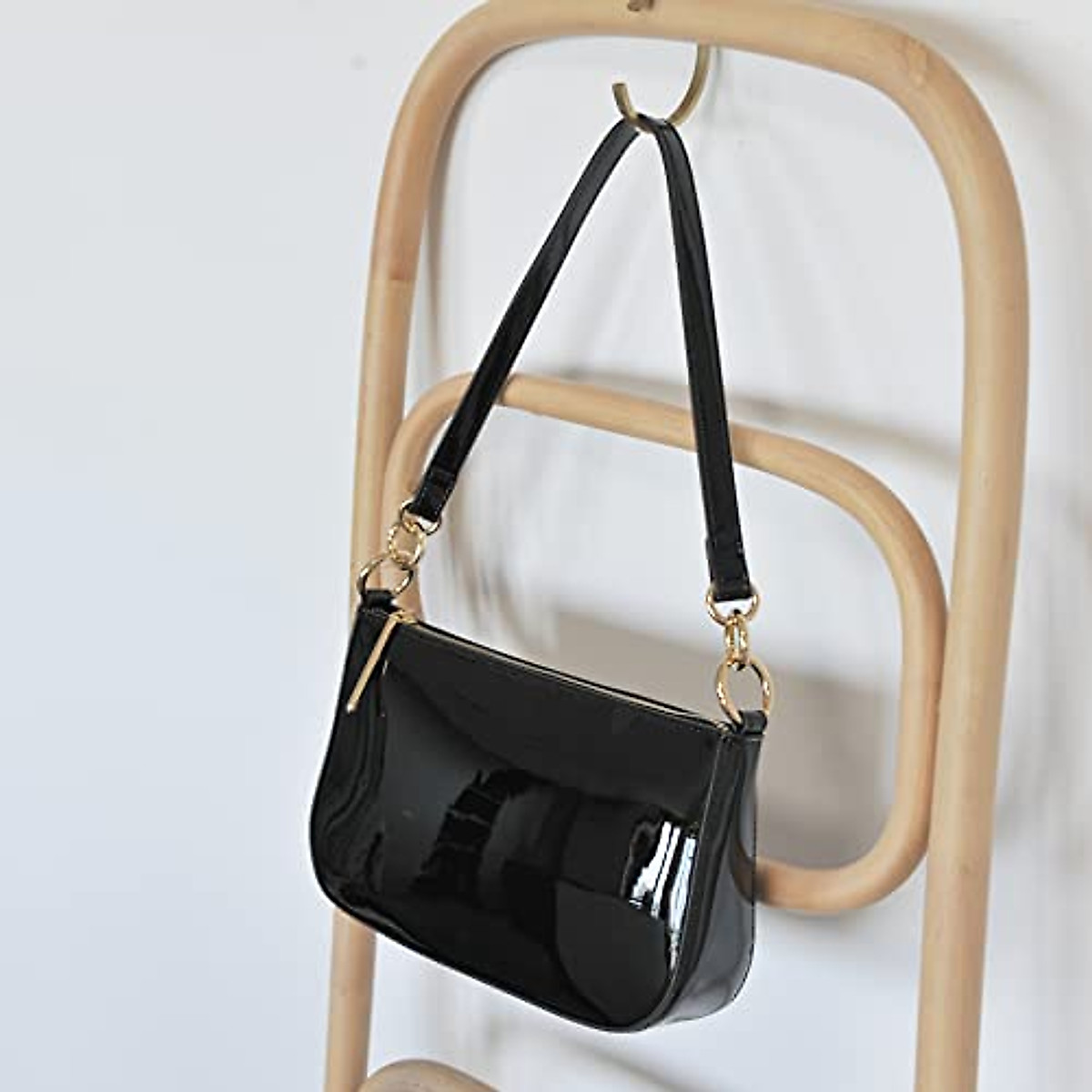 HOXIS Glossy Faux Patent Leather Women Shoulder Bag Shiny Clutch Crossbody Bag 90s Purse (Black)