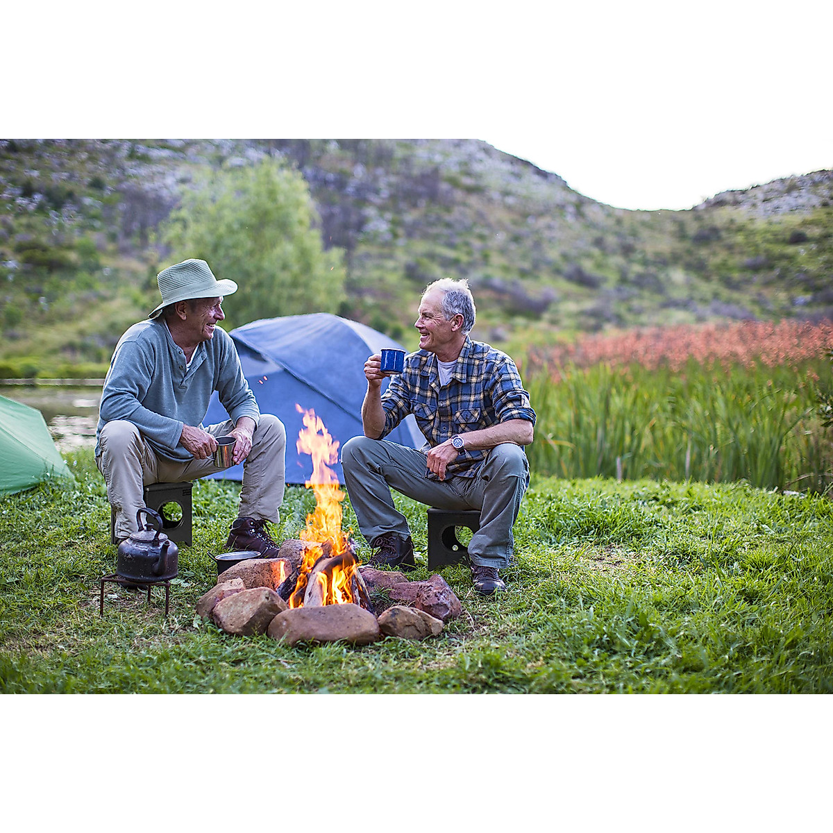 Onmaru Mini Folding Stool, 9inch Small Portable Folding Chair for Adults and Kids, Camping Stool, Lightweight Outdoor Chair for Camping Fishing Hiking Picnic Traveling Golf