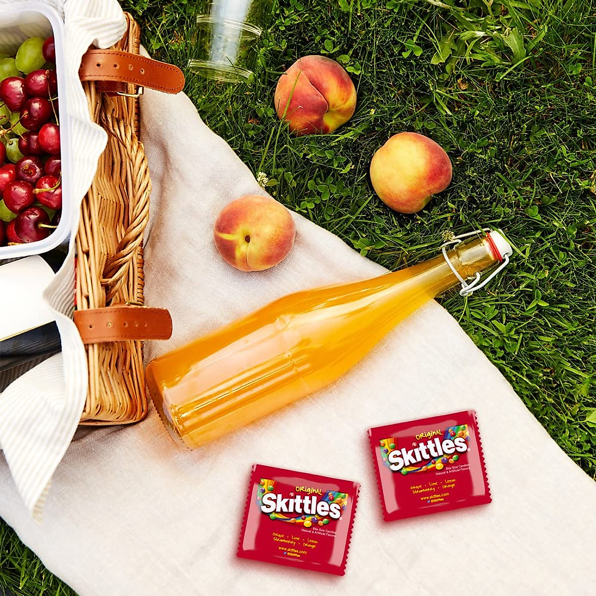 Skittles Original Fun Size Chewy Candy Bulk Individually Wrapped, Candy Bags for Party Favors - 4 Lb Bulk Box